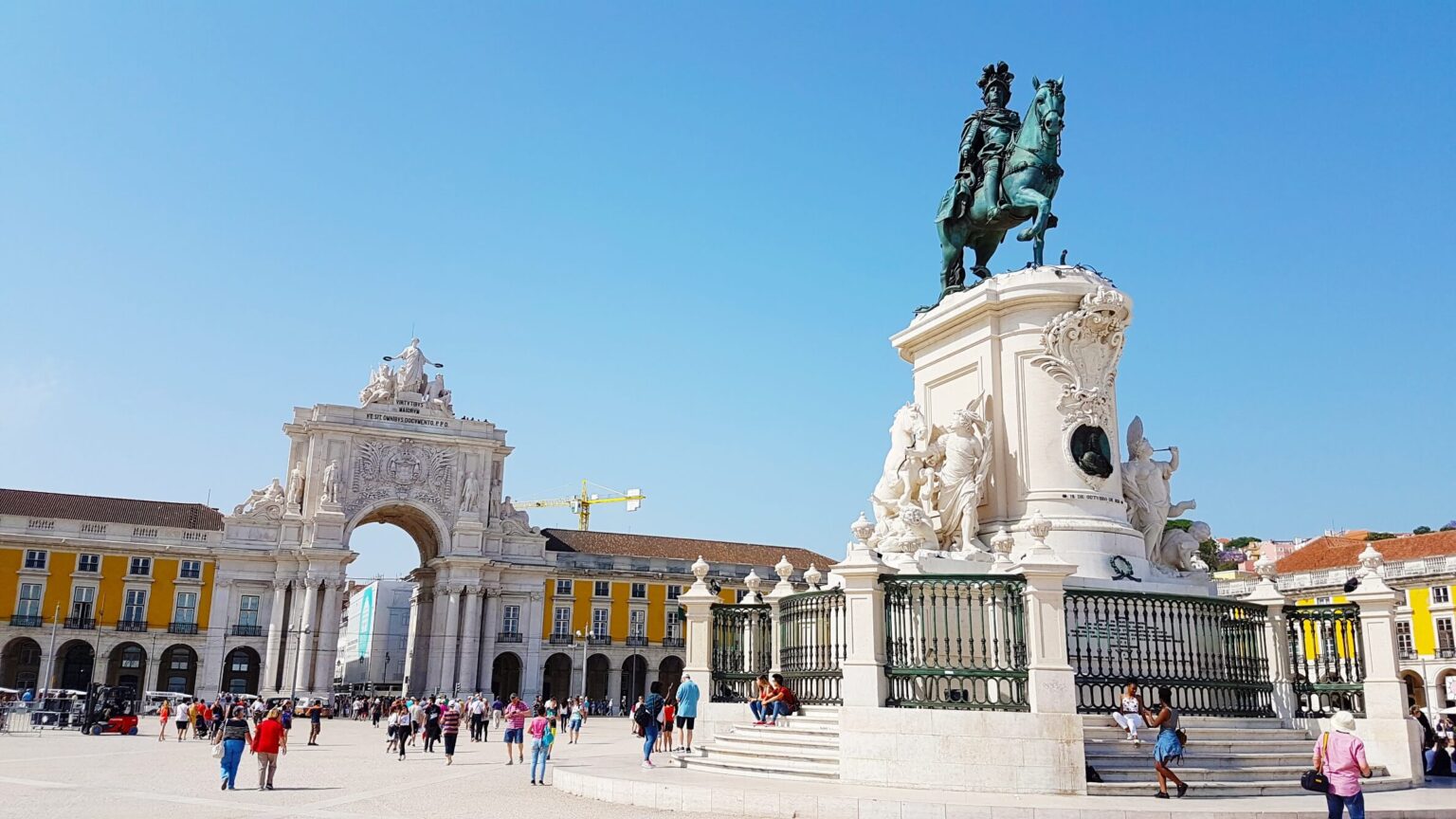 Frhstcken In Lissabon